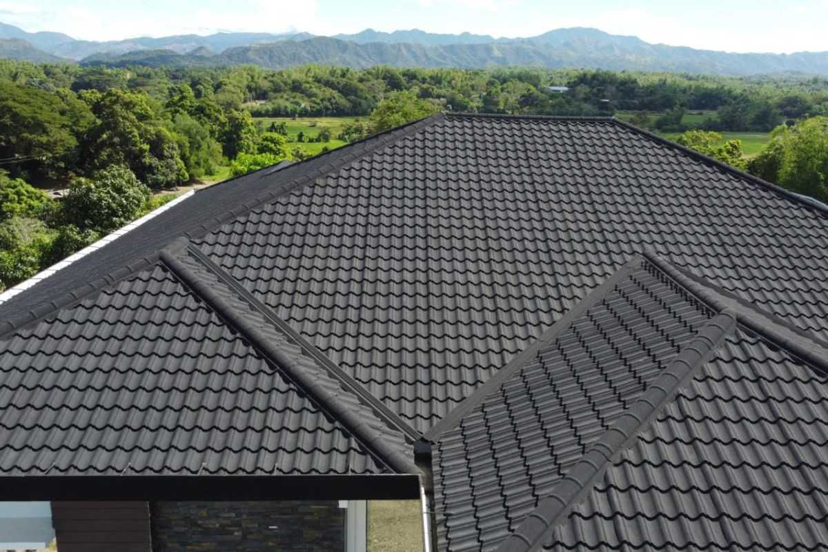 Factors to Consider Before Installing Long Span Stone Coated Roofing